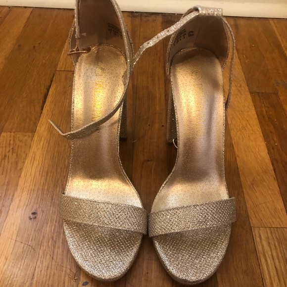 Dream Pairs | Shoes | Dream Pair Gold Sparkly Heals | Poshmark